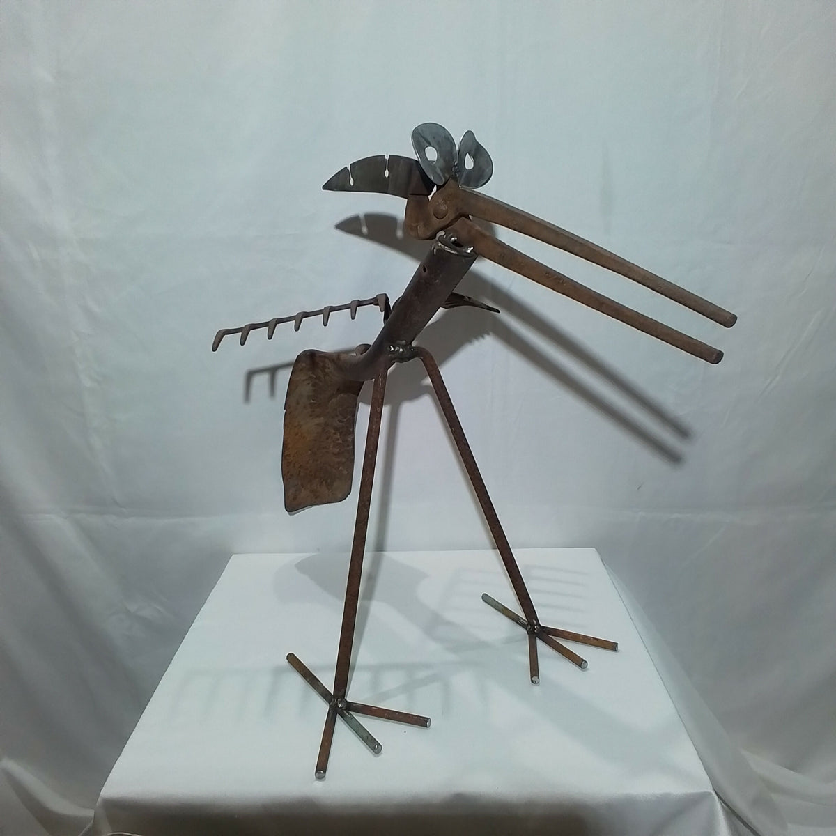 Arti.Fizer - Bin Chicken Bird | Atrium 916 - Sacramento.Shop